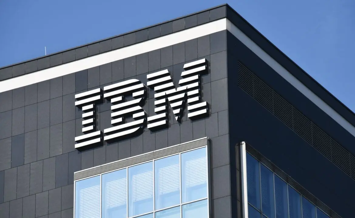 IBM lanza Watsonx, la nueva generación de su plataforma de inteligencia ...
